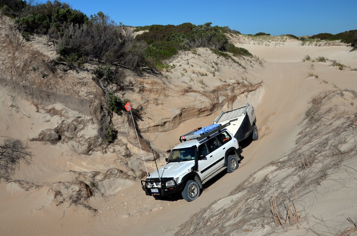 Nissan Patrol GU and Ultimate off-road Trailer